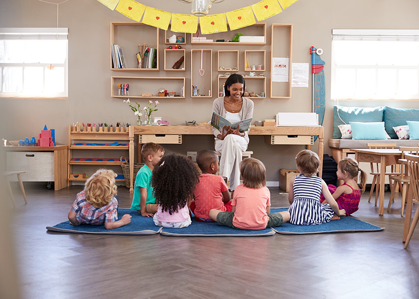 Tips for Being a Guest Reader in Your Child's Classroom | Brightly